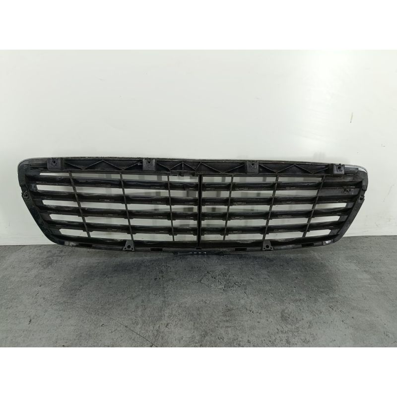 ATRAPA GRILL GRIL MERCEDES-BENZ KLASA E W211 3.2 E320 CDI 204KM 3.2 CDI ...