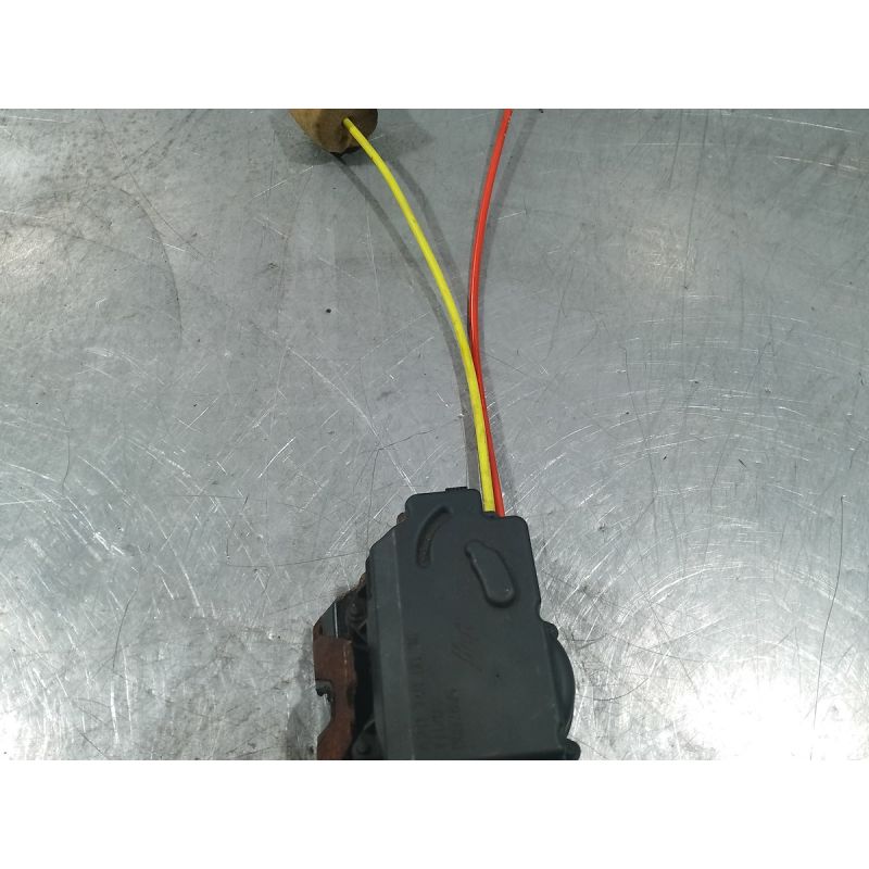 ZAMEK KLAPY MERCEDES-BENZ W211 2.7 CDI 2004 A2117400036 1 used parts ...