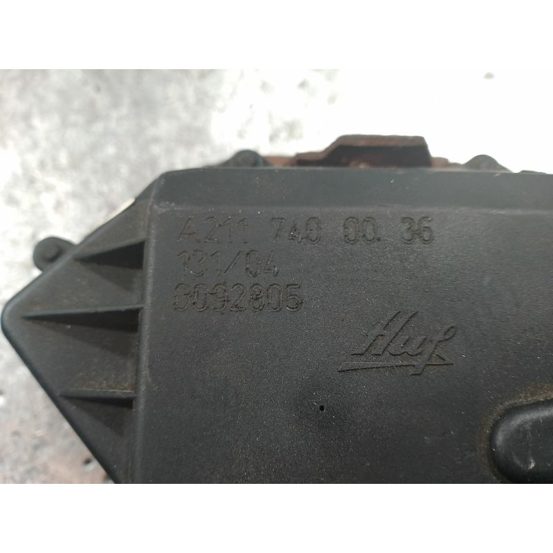 ZAMEK KLAPY MERCEDES-BENZ W211 2.7 CDI 2004 A2117400036 1 used parts ...